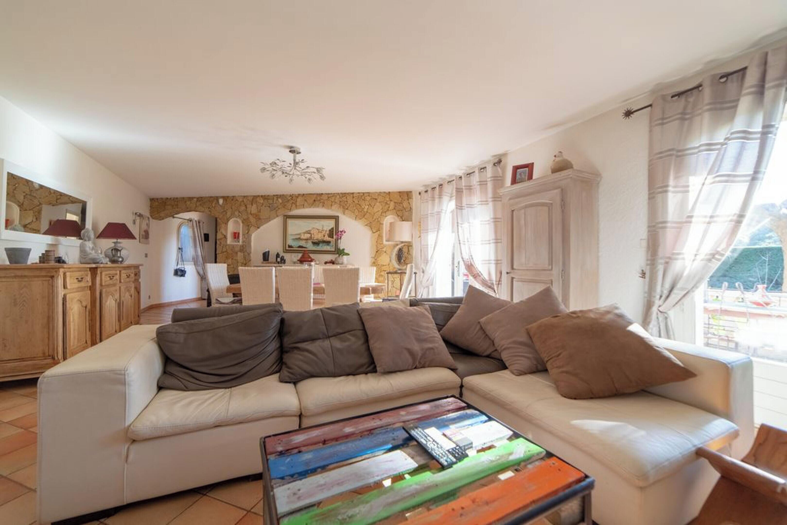 Homerez - Villa In Carqueiranne With Private Pool - Carqueiranne