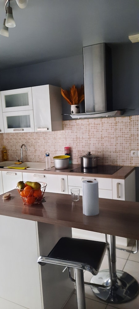 Maison De Vacances à Proximité De Paris 1h 20m Commune Calme Pour Un Bon Repos - Sens