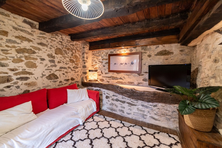 Villa 'La Finca' With Private Pool, Private Terrace And Wi-fi - Costa Brava (Spain)