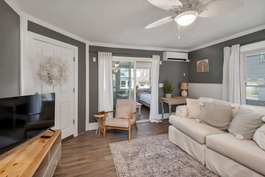 The Whale Spout - King Bed And Close To The Beach! - エクセター, NH