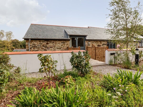Carines Barns - Par - Newquay