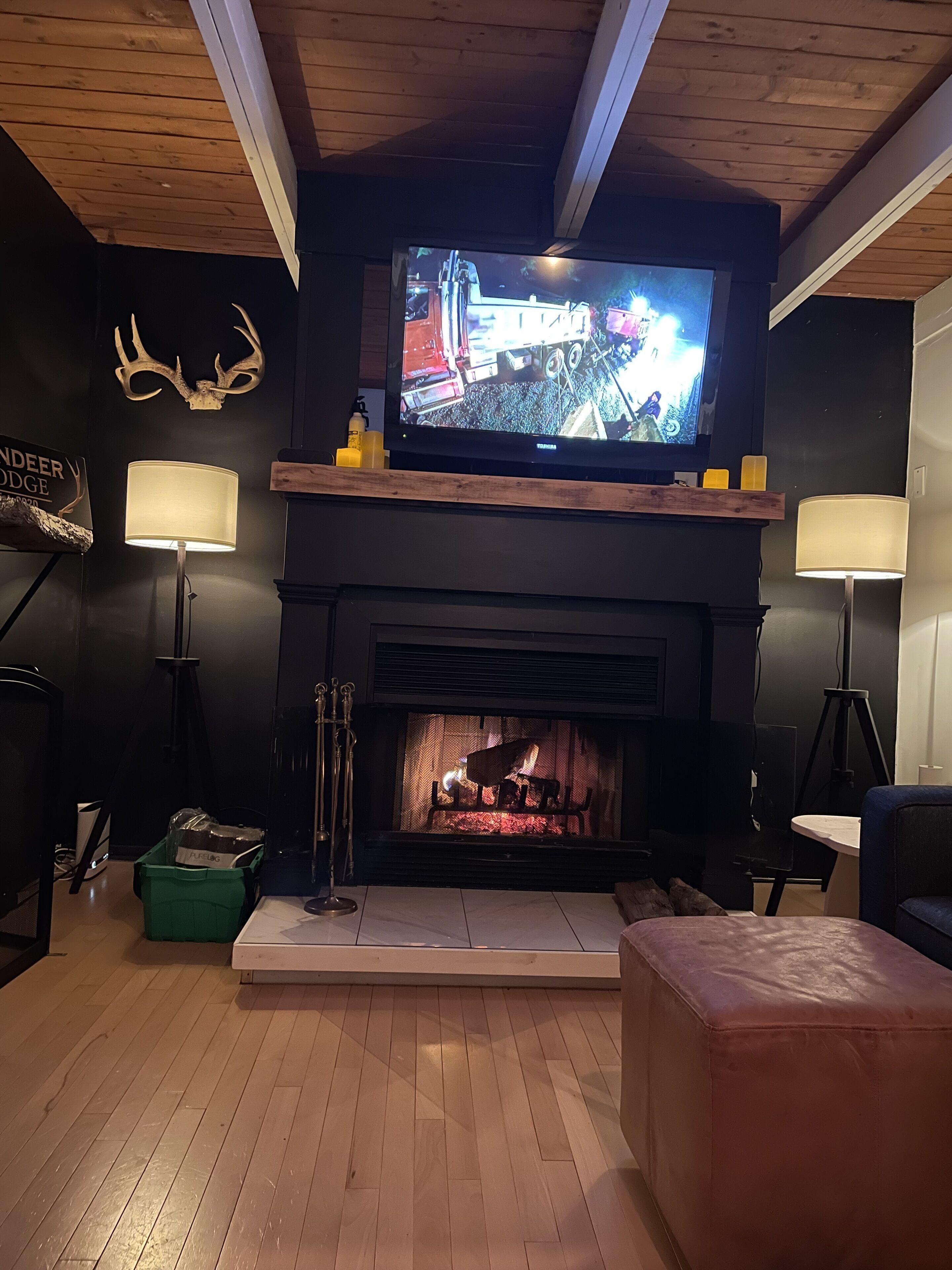 Cozy Reindeer Lodge In The Laurentians - 5 Minutes To Skiing - Laurentides