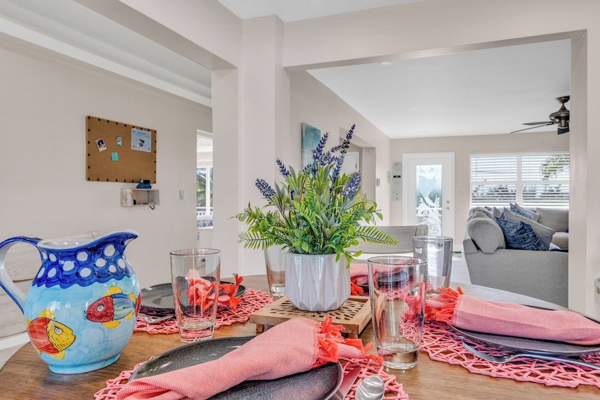 Sunchasers Paradise - Lux Home, Private Pool/spa, 80' Dock - Marathon, FL