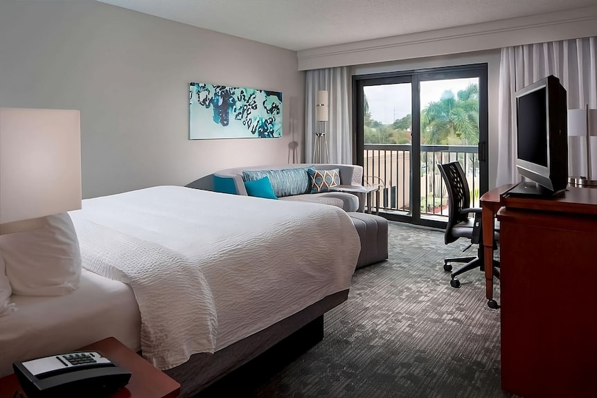 Relaxation And Fun In The Sun! Pet-friendly, Explore The Local Area, Pool! - Boca Raton