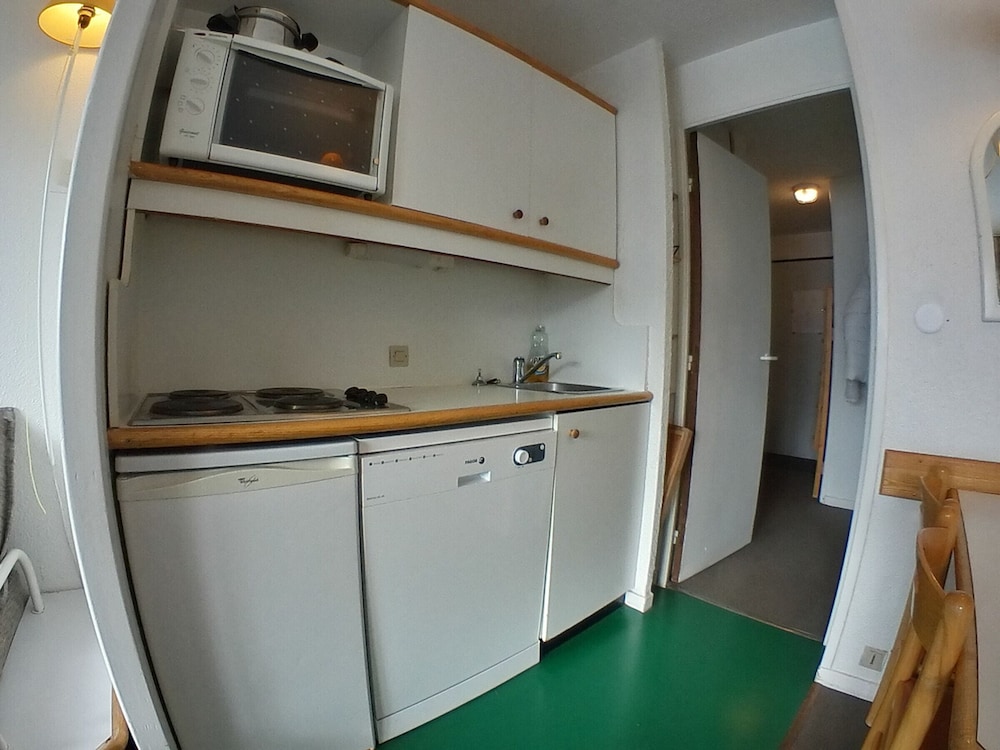 Studio For 4 In Center, Close To Amenities, Balcony, Wifi, Ski Locker - Morzine