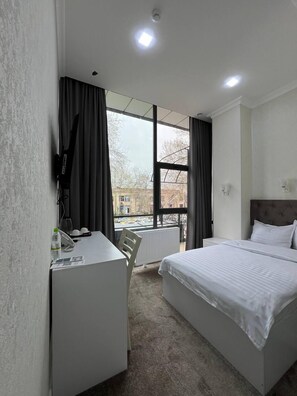 Quarto Individual Básico | Secretária, secretária adequada para computadores portáteis 