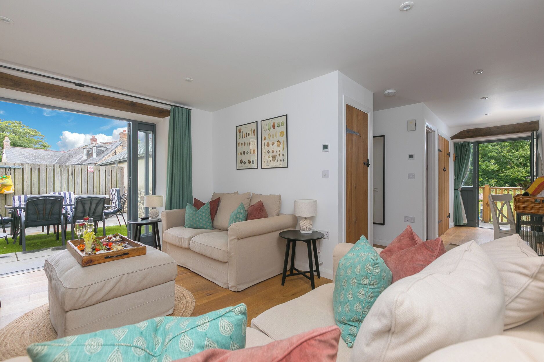 Carines Barns - Pen, Pet Friendly, With Hot Tub In Cubert - Newquay