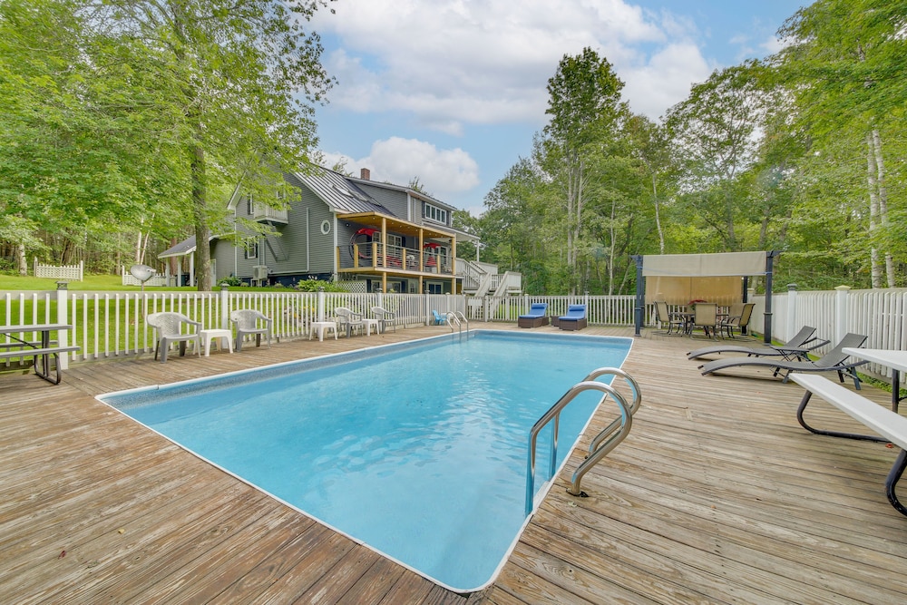 Searsport Paradise W/ Private Pool & Patio! - Belfast, ME