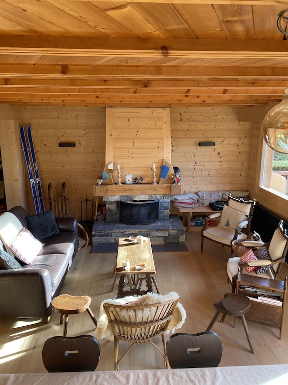 Chalet Plein Sud Avec Une Vue Exceptionnelle à 500m Du Télécabine - Leysin