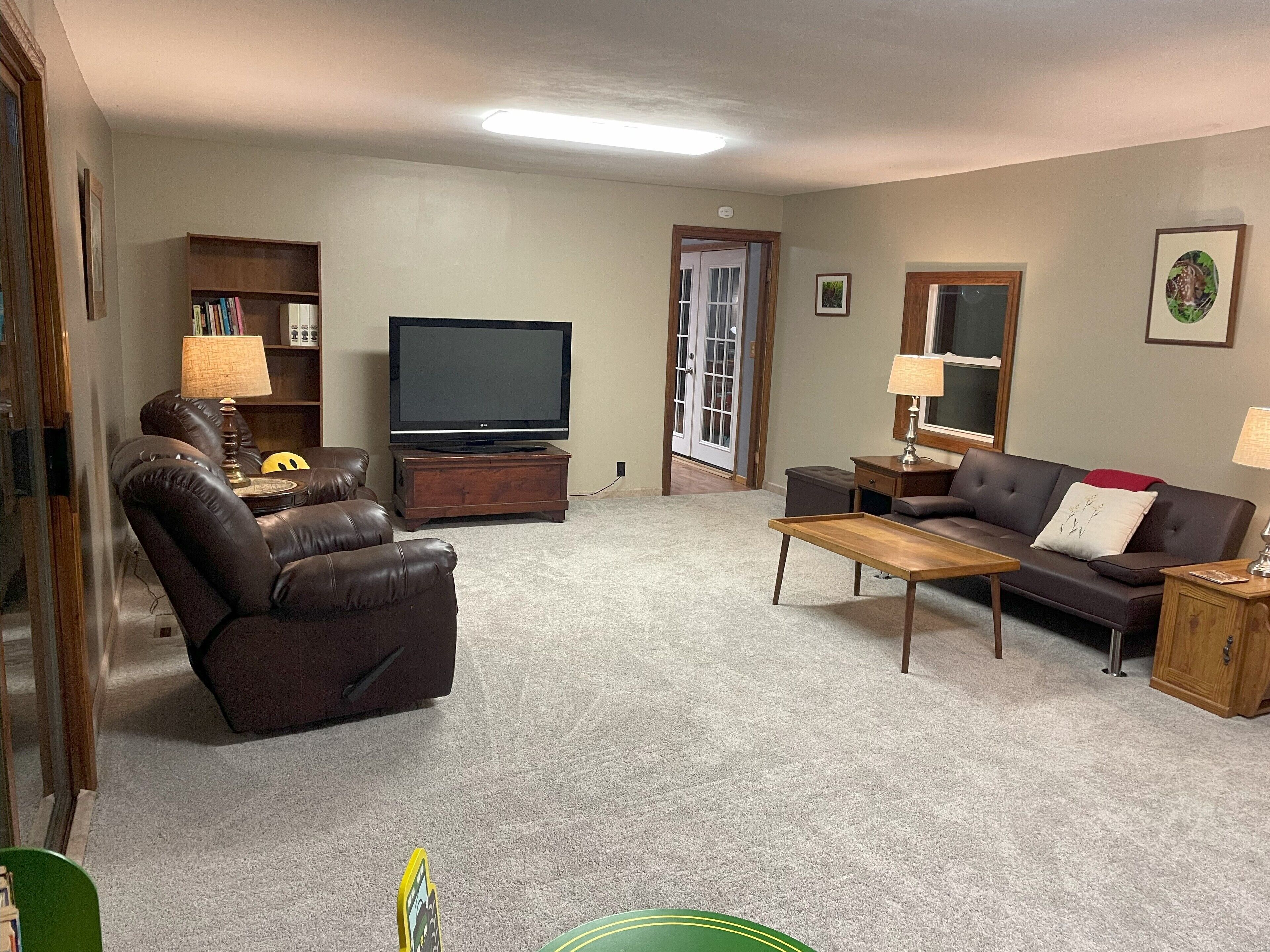 Quiet Farmhouse With Amazing Views - Close To Skiing In Ellicotville! - Lake Erie, PA