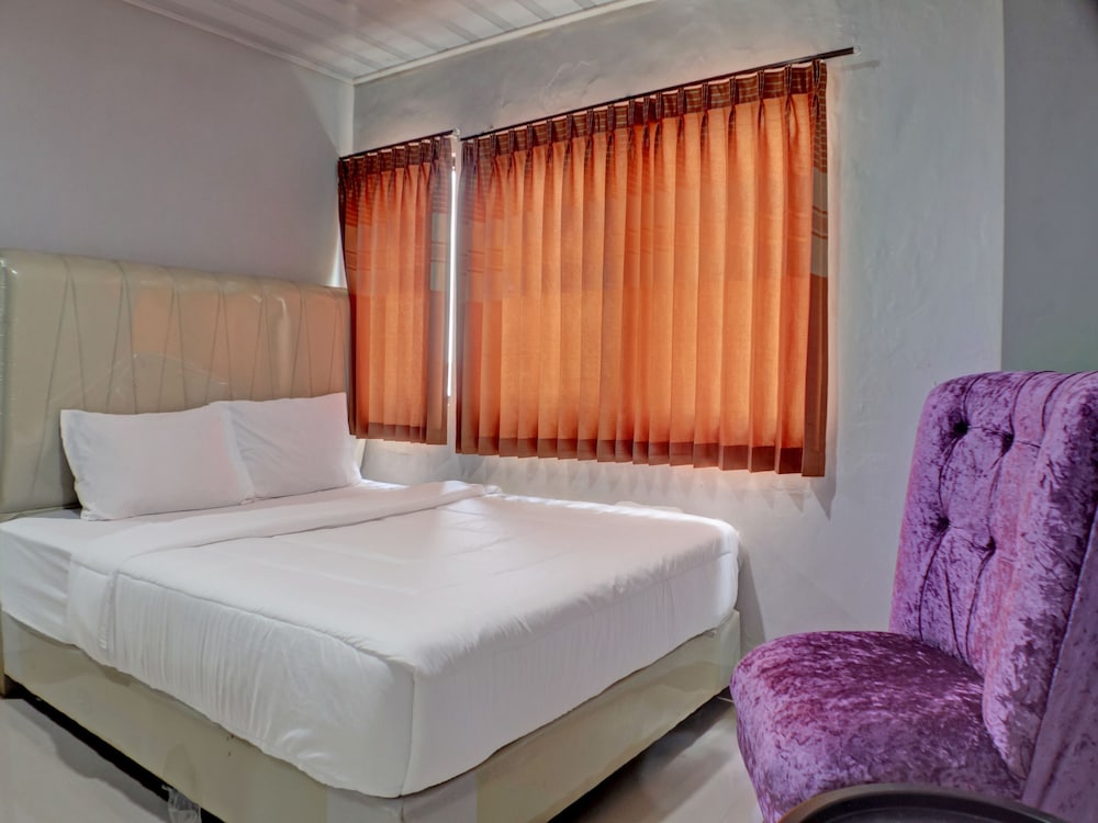 Oyo Life 92830 Homestay Slamet Riadi Iv - Bandar Lampung