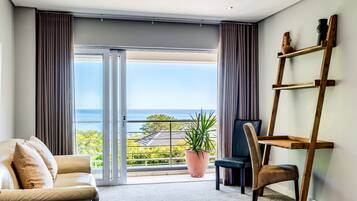 Villa | 7 quartos, secretária, internet de alta velocidade