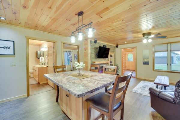 Cozy Cable Cabin Rental - Pet Friendly! - Wisconsin