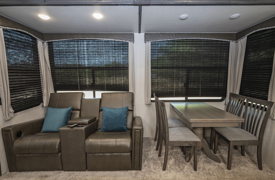 Riverfront Rv On Medina River/1 Blk Off Main/river Yurt Village & Rv Park - Texas