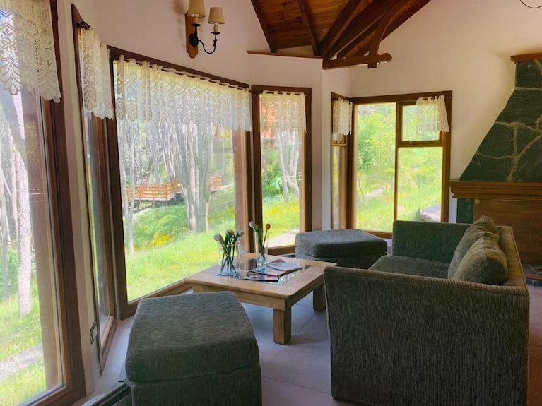 Casa En Ushuaia\nideal Para Grupos De 7 A 14 Personas - Provincia de Tierra del Fuego