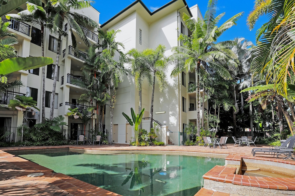 Unique Tropic Escape 111 - Cairns