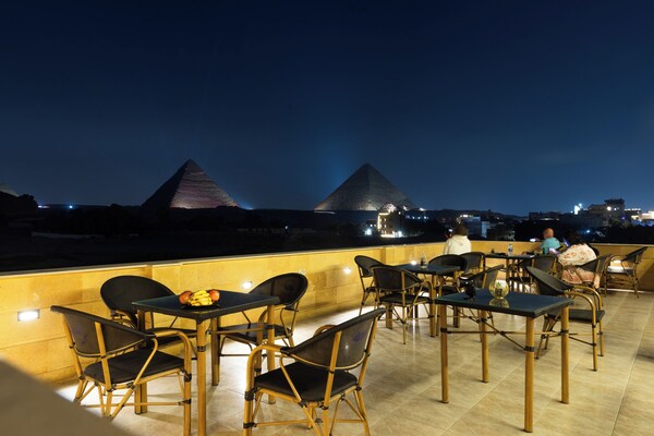 Pyramids Land Hotel - Egypte