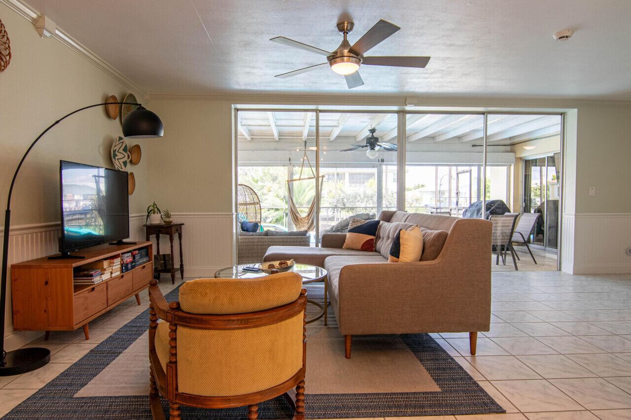 Pet Friendly Casa`d`incanto  Gulf Access With Boat Lift, Kayaks, Bocce - Estero, FL