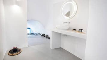 Apartamento, 1 quarto, varanda, vista para o oceano | Comodidades da casa de banho