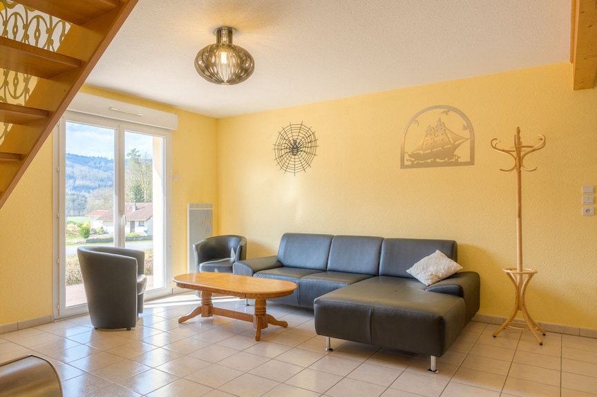 Vakantiehuis 'Gîte Cerf' Met Privé Terras, Wifi En Airconditioning - Remiremont