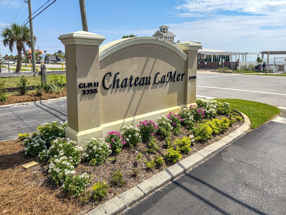 Chateau La Mer II, 902 Private Beach Access - Destin | Vrbo