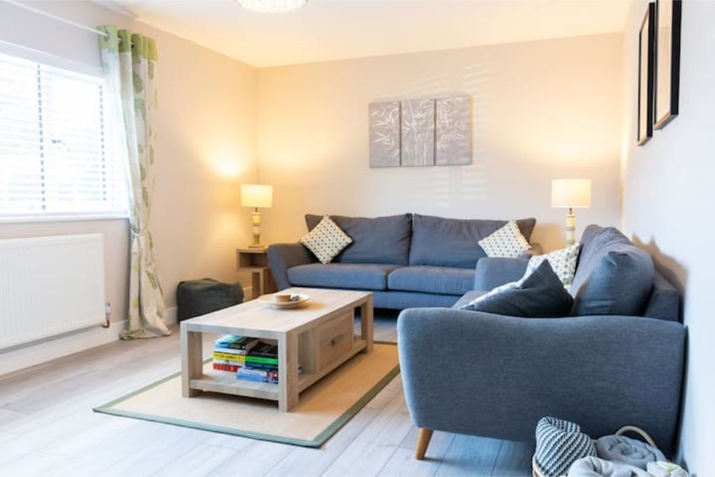 Stylish 4 Bed, Newly Renovated Home In Nottingham - Nottingham