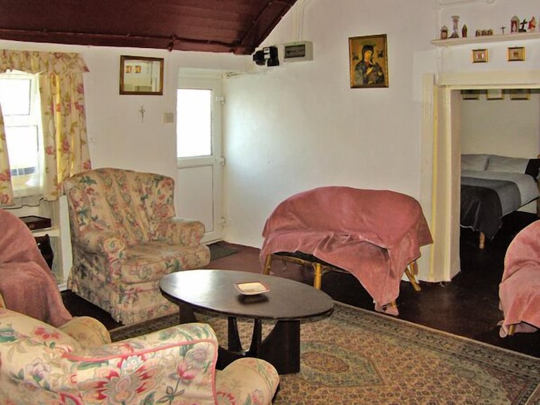 Carthy's Cottage, Pet Friendly In Dungarvan, County Waterford - Dungarvan