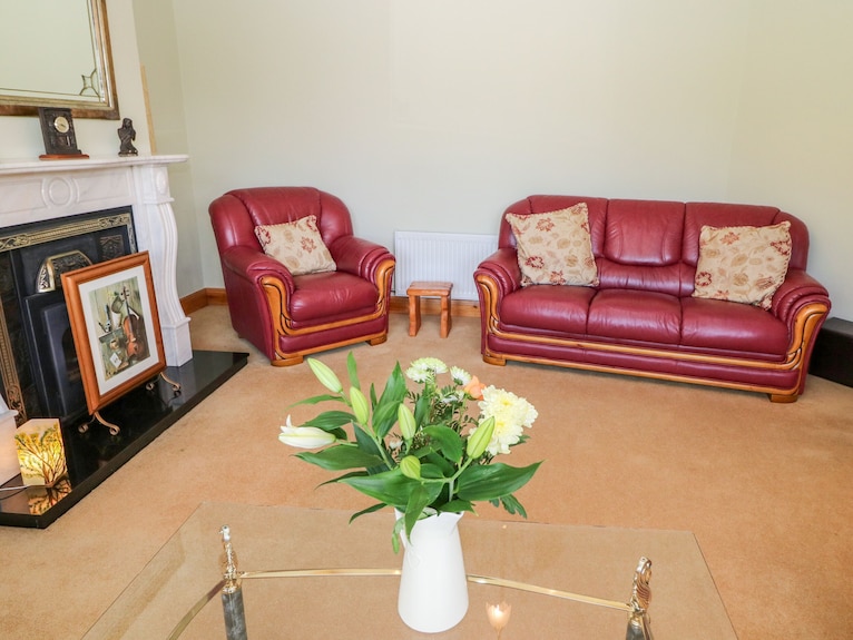 The Blue Annex, Pet Friendly, With Open Fire In Tralee, County Kerry - Tralee