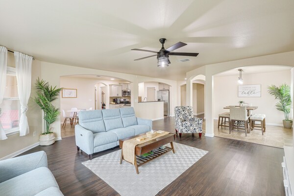 Private Patio: Modern Killeen Vacation Rental! - Killeen, TX