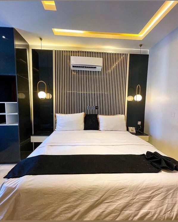 Quarto Deluxe | Cofre com capacidade para portátil, Wi-fi grátis 