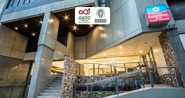 Surestay Plus By Best Western Cebu City - Cebu