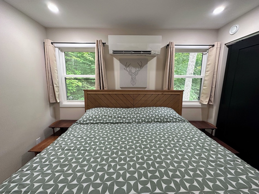 Pet Friendly Shipping Container Home. Located Close To The Parks And Winery. - Ohio