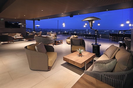 Este bar no terraço do hotel . Holiday Inn Navojoa by IHG