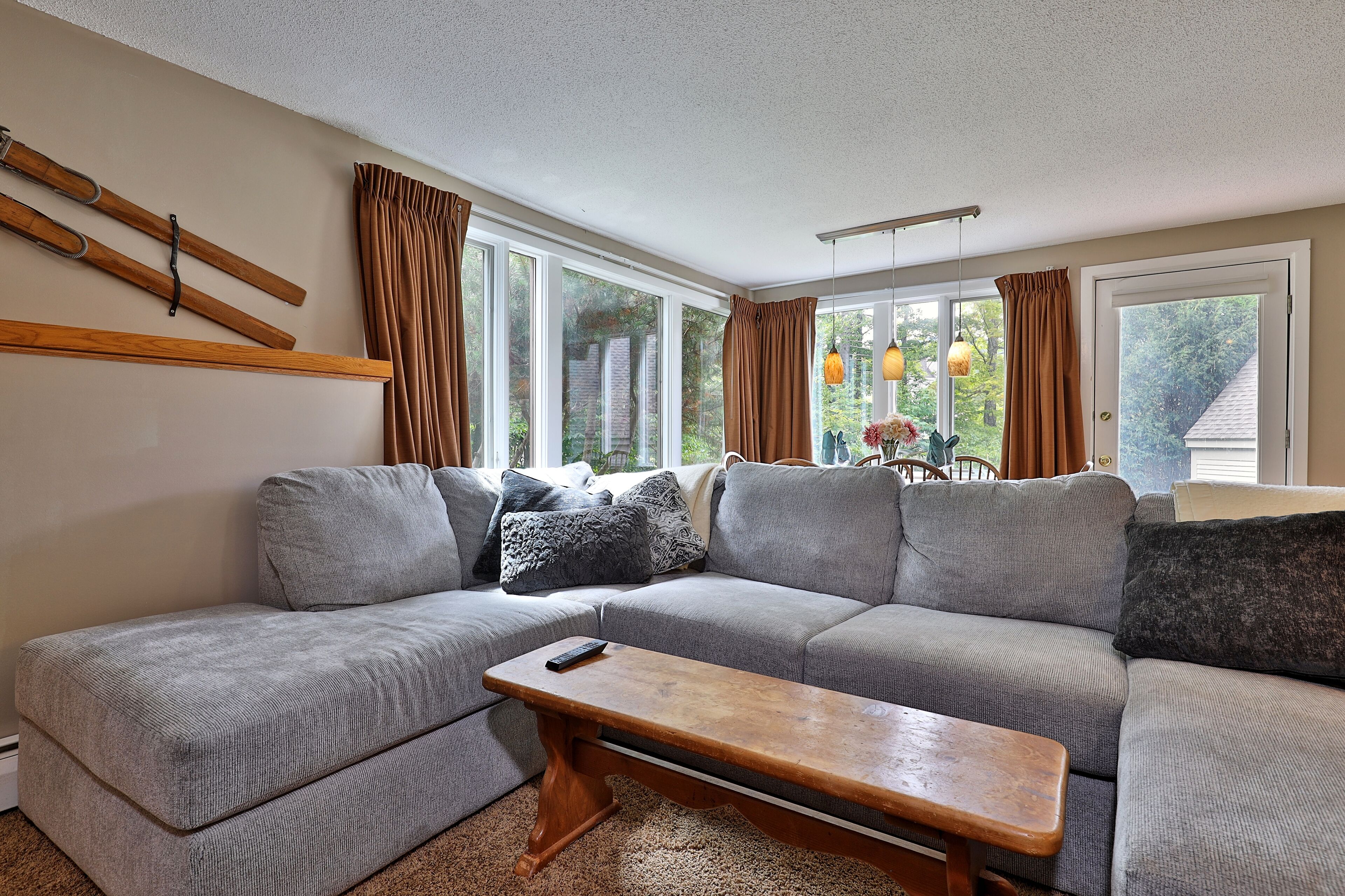 Mission: Snowpossible 1 Br/1ba Condo At Fall Line W/ Shuttle - Vermont