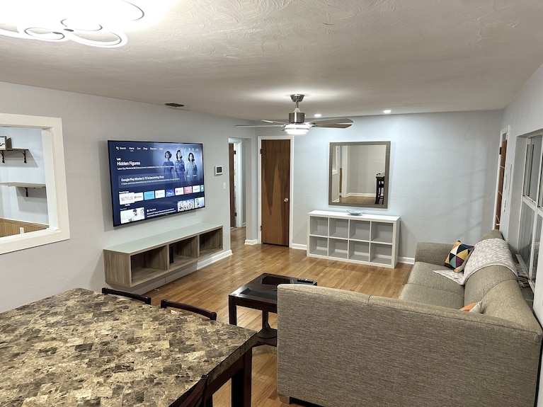 Large 3/1 Near Downtown And Dining - Winter Haven