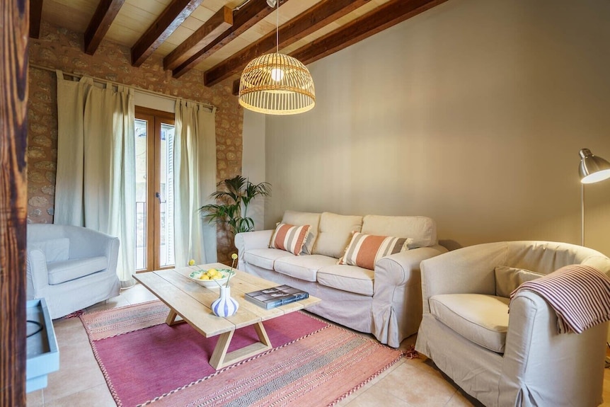 Beautiful Townhouse With Terrace, Mountain View, Air Conditioning & Wi-fi - Valldemossa