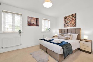 Casa | 5 quartos, roupa de cama