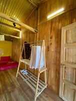 Quarto Triplo Básico | Wi-fi grátis 