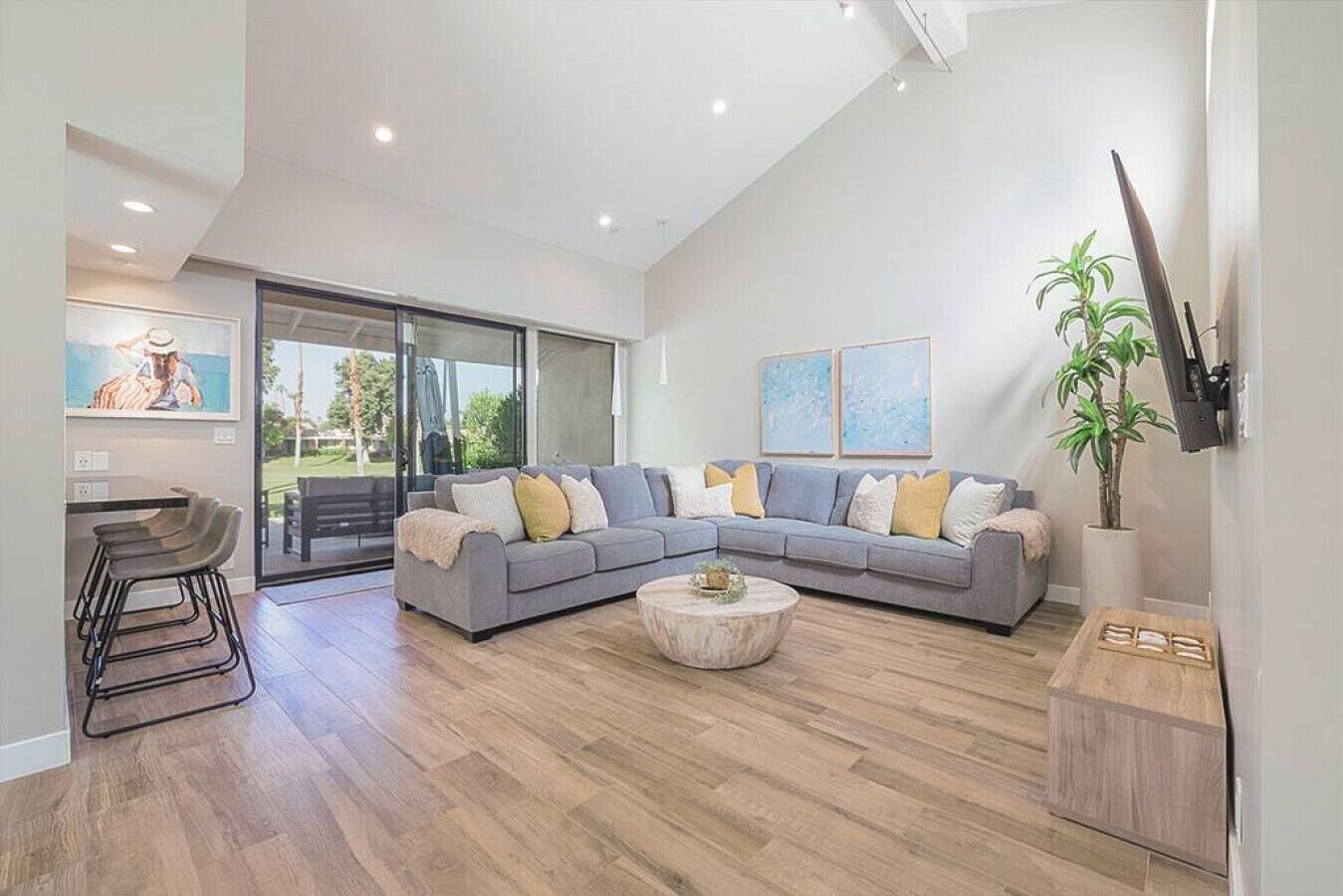 Santa Barbara - Palm Desert - Rancho Mirage, CA