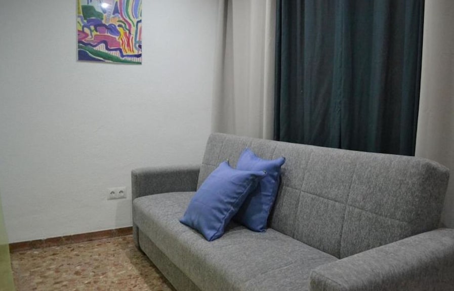 Apartamento De 1 Dormitorio Con Balcón Galería Netflix, Aire Acondicionado - Alicante