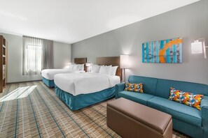 1 quarto, espaço de trabalho para notebook, cortinas blackout