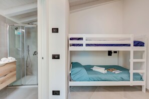 Apartamento standard, vários quartos (Ulivo Apt - Palazzo Palermo 1817) | 2 quartos, Wi-Fi de cortesia, roupa de cama