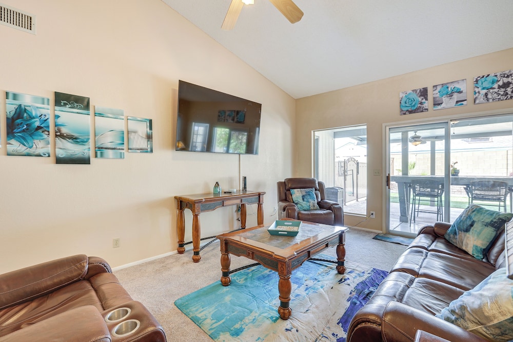 Family-friendly Home W/ Pool & Fire Pit In Peoria - Glendale, AZ