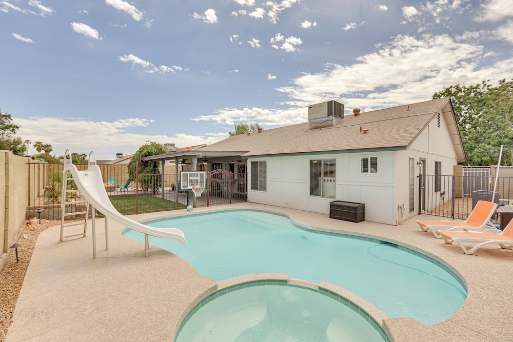 Family-friendly Peoria Home W/ Pool & Fire Pit! - Glendale, AZ