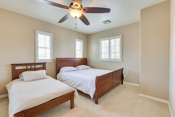 Private Pool & Patio At Home Near Goodyear - Avondale, AZ