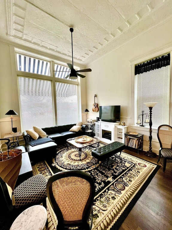 The Voegele Historic Loft Bnb Apartment - Maple Lake, Mansfield