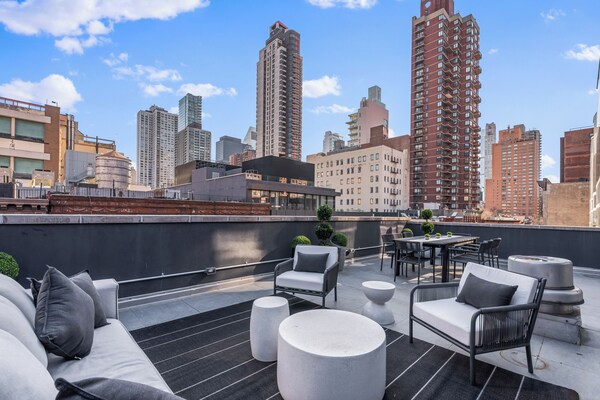 The Maison Bella - New York, NY