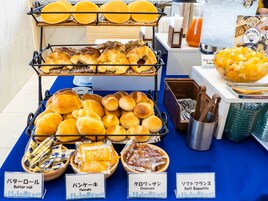 Pequeno-almoço tipo buffet diário incluído 