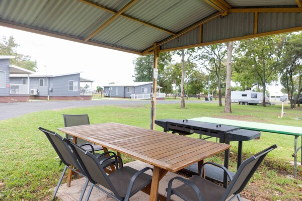 Coonamble Riverside Holiday Park - Coonamble