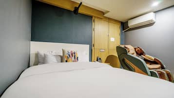 Quarto Twin Deluxe, 1 cama queen-size, não fumadores, Vista para a cidade | 1 quarto, quartos insonorizados, Wi-fi grátis